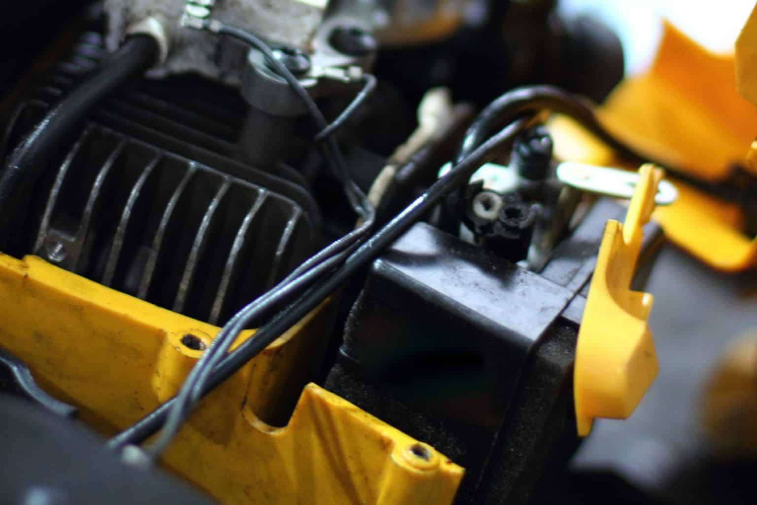 16 Cub Cadet Starting Problems and Fixes | CrabgrassLawn